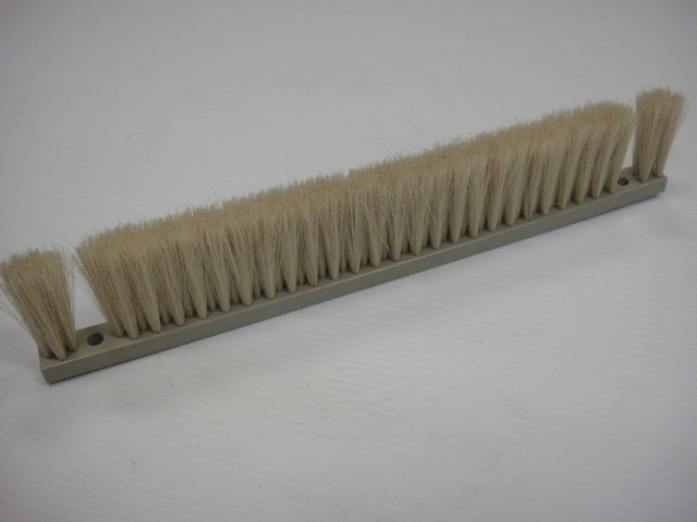 STAPLE SET (TUFTED) STRIP & BLOCK BRUSHES – Gemini Brush Pvt. Ltd.
